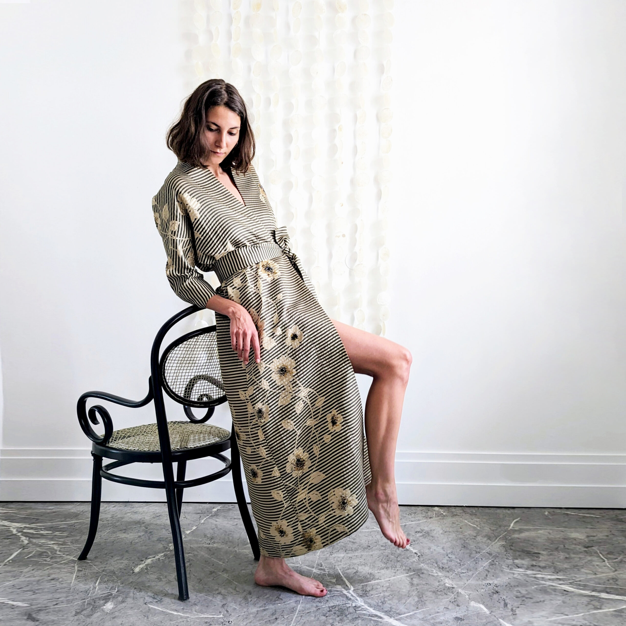 Kimono "Lilled ja Triibud" - poeet.ee